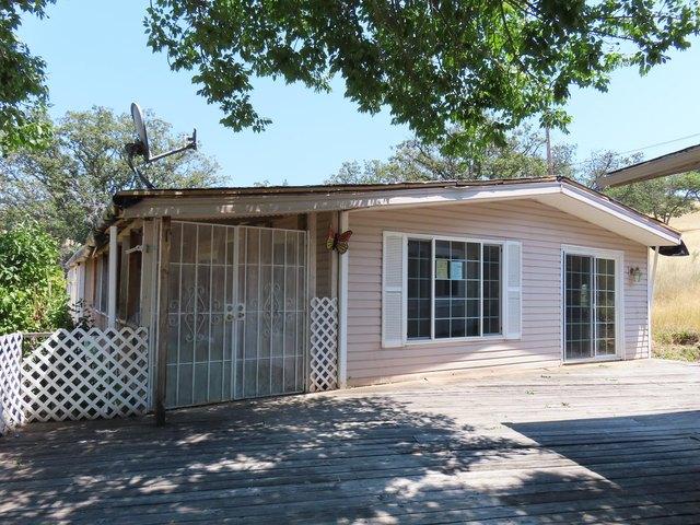 1120 Rolling Hills Dr, Yreka, CA 96097
