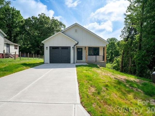 1120 Rosehill Dr, Lincolnton, NC 28092
