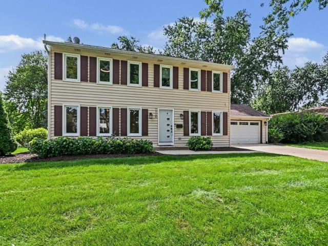 1120 Summit Hills Lane