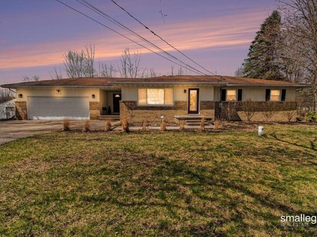 1120 S Loomis Rd, Mount Pleasant, MI 48858