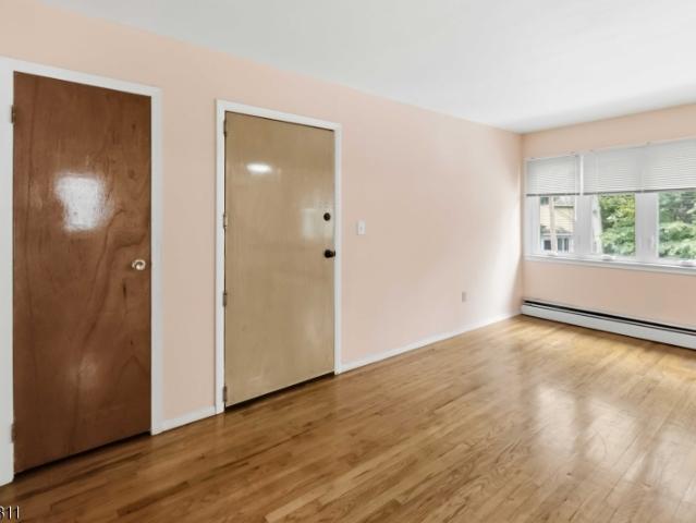 1120 Saint Louis Ave # 1