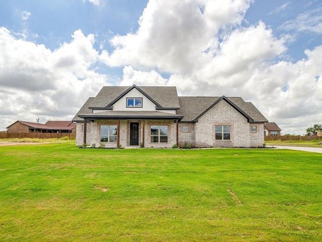 1120 Samantha Dr, Nemo, TX 76070