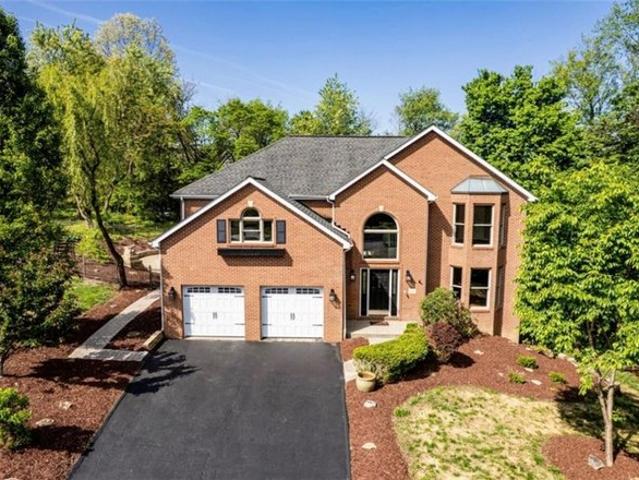 1120 Sandstone Rd, Greensburg, PA 15601