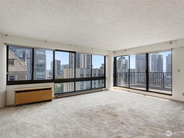 1120 Spring Street # 1404