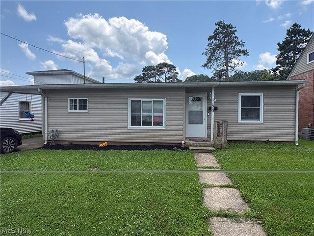 1120 Talley Ave, Zanesville, OH 43701