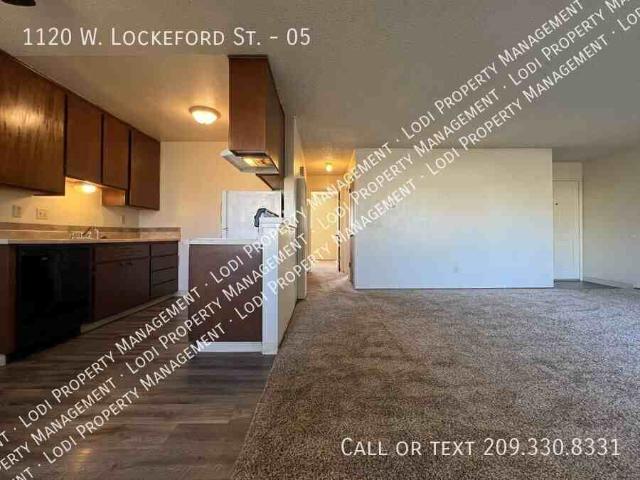 1120 W LOCKEFORD ST 2 Bedroom Apartment for Rent at 1120 W Lockeford St, Lodi, CA 95240
