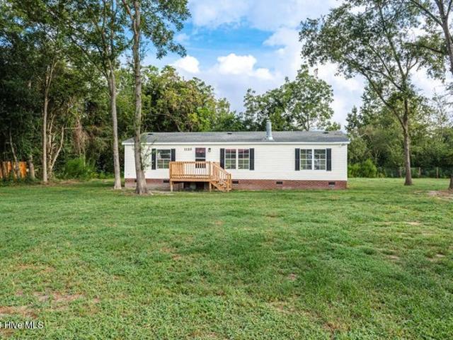 1120 Zion Hill Church Rd, Bladenboro, NC 28320