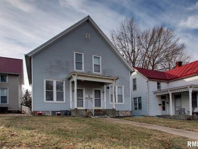 1120 1 Washington St, Quincy, IL 62301
