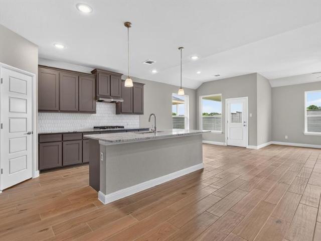11213 Treehouse Trail