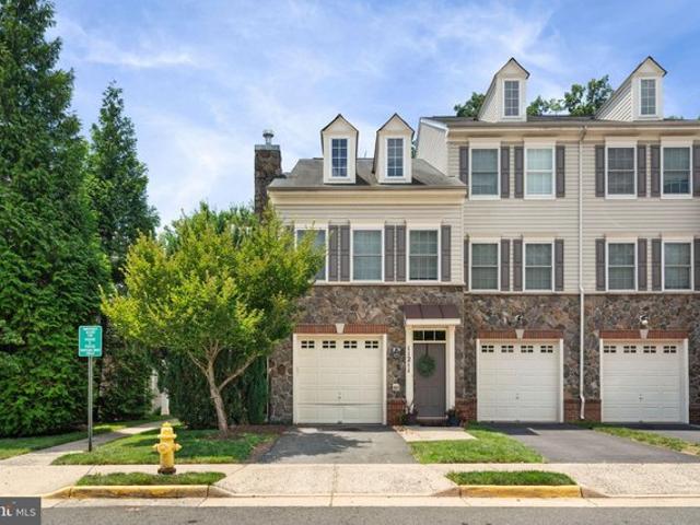 11213 Wortham Crest Cir, Manassas, VA 20109