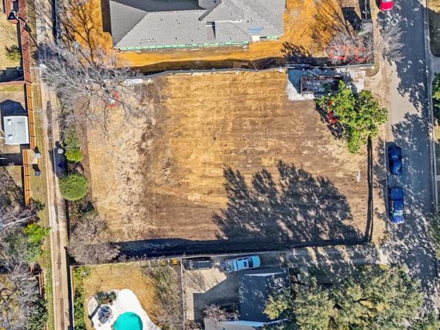 11211 Wonderland Trail, Dallas, TX 75229 | MLS #21183