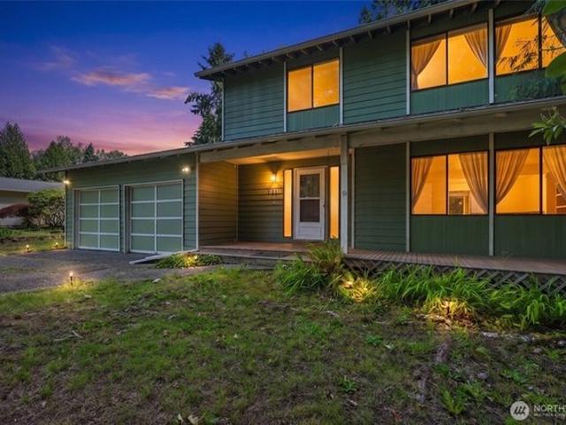 11211 SE 323rd St, Auburn, WA 98092