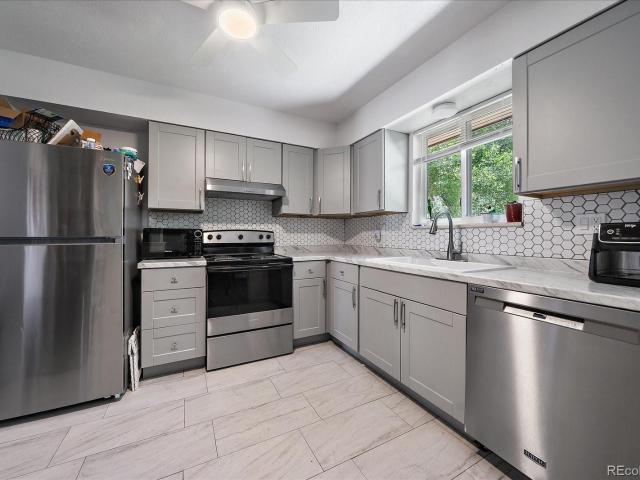 11215 W 46th Place