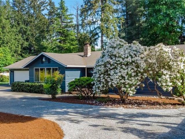 11215 SE 284th St, Auburn, WA 98092
