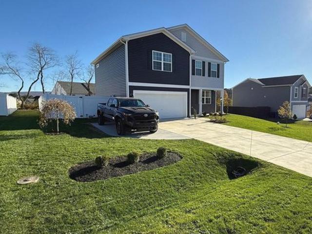 11216 Cross Fields Dr, Waynesboro, PA 17268