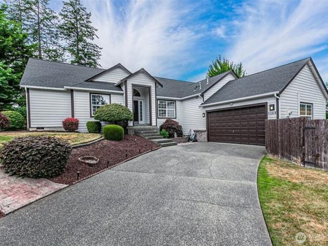 11218 th Ave E, Bonney Lake, WA 98391