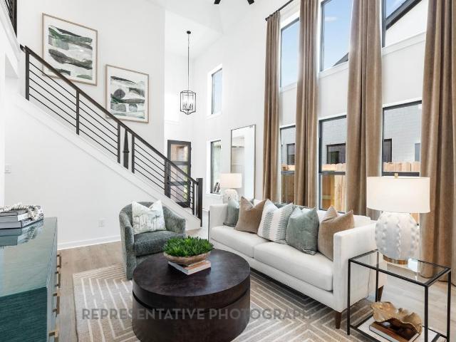 11218 Apricot Sulphur Drive