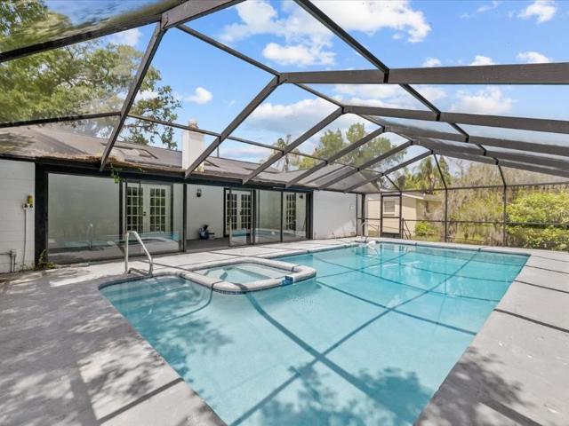 11218 Creek View Dr, Riverview, FL 33569 | MLS #TB8492 | Compass