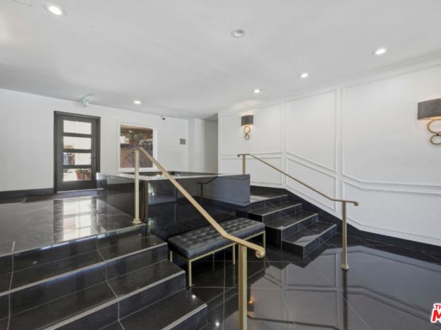 1121 N Olive Dr, Unit 302, West Hollywood, CA 90069 | MLS #26648 | Compass