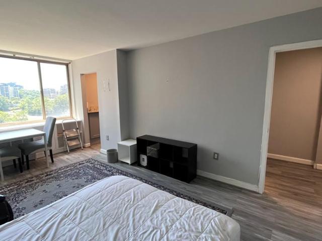 1121 Arlington Boulevard # 935