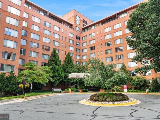 1121 Arlington Blvd Apt 534, Arlington, VA 22209