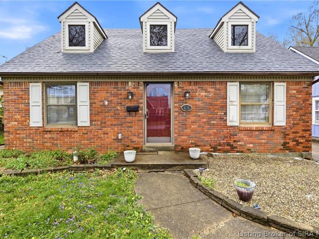 1121 Centralia Court