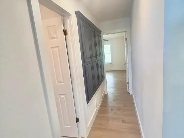 1121 Charlton Road
