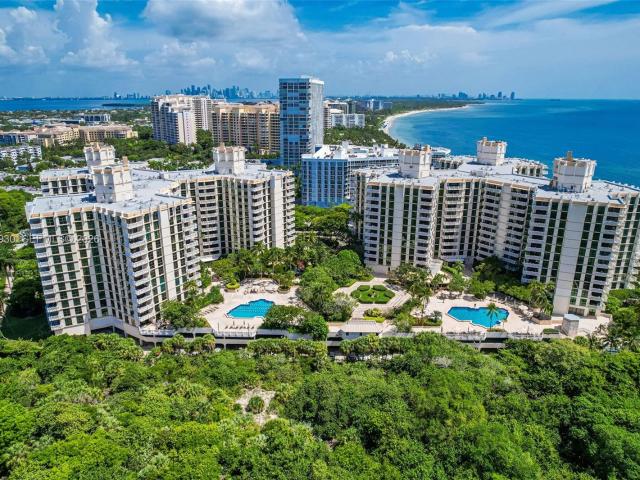1121 Crandon Blvd, Unit E1203, Key Biscayne, FL 33149 | MLS #A11977 | Compass