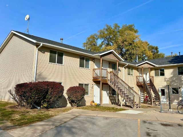 1121 Delaware Ave 3 Bedroom Apartment for Rent at 1121 Delaware Ave, Ames, IA 50014 Sawyer West