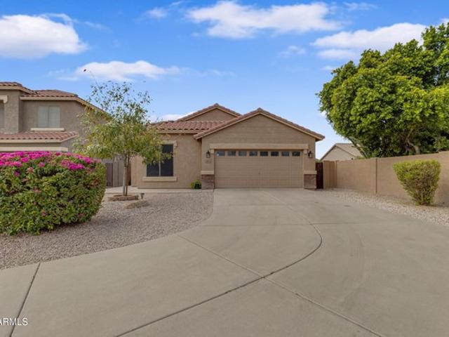 1121 E Ranch Ct, Gilbert, AZ 85296