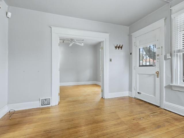 1121 East 6th Avenue 1 Bedroom Apartment for Rent at 1121 E 6th Ave, Denver, CO 80218 Speer