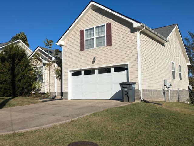 1121 Gunpoint Dr