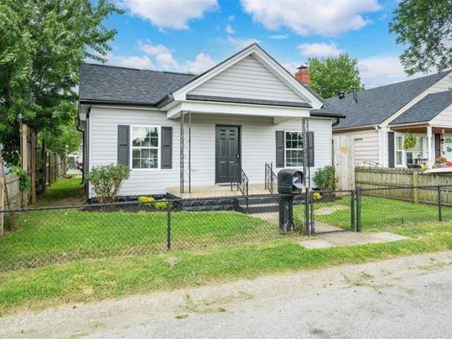 1121 Hall St, Owensboro, KY 42303