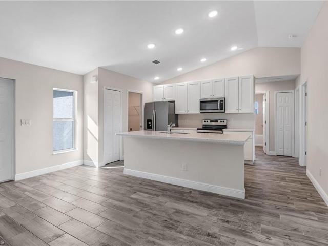 1121 Jacaranda Pkwy E, Cape Coral, FL 33909 | MLS #226013 | Compass