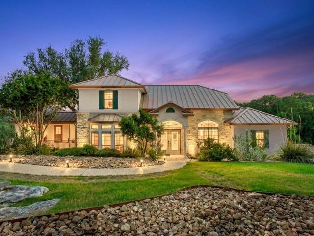 1121 Kings Cove Dr, Canyon Lake, TX 78133