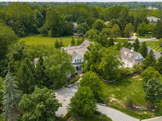1121 Laurelwood, Carmel, IN 46032