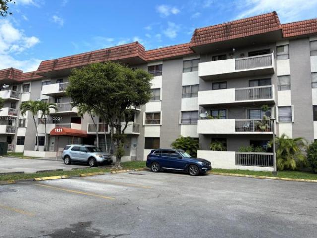 1121 SW 122nd Ave #414 2, Miami, FL 33184