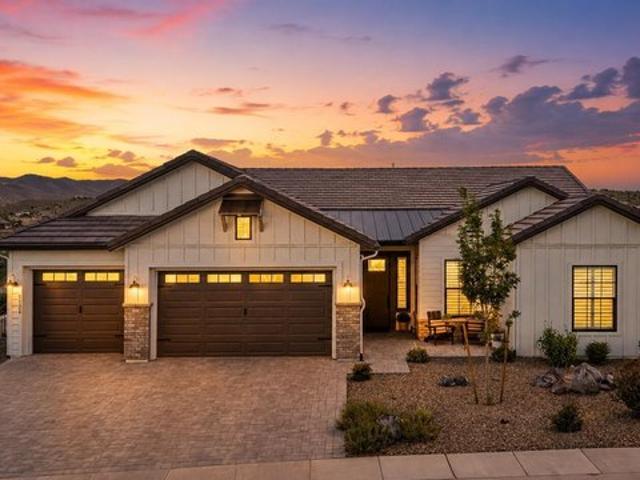1121 S Lakeview Dr, Prescott, AZ 86301