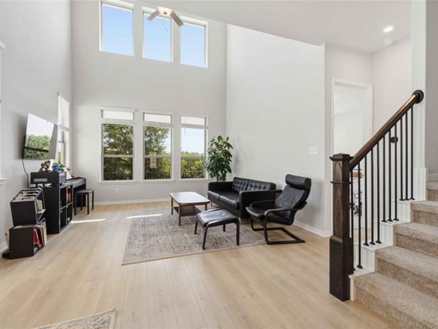 1121 Silver Dollar Trl, Georgetown, TX 78628