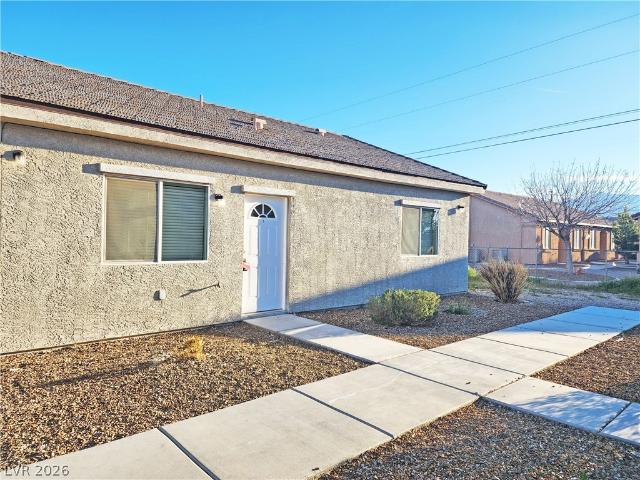 1121 Sixshooter Avenue 2