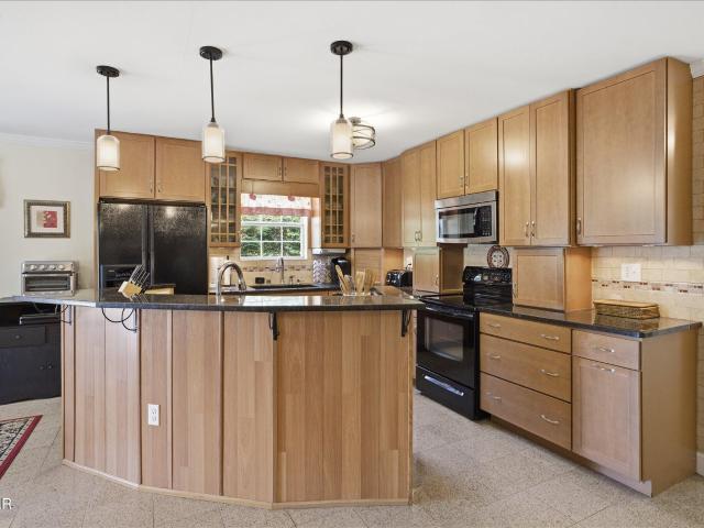 1121 Smokyview Drive