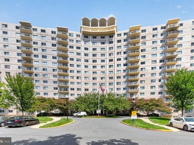 1121 University Blvd W Unit 1013B, Silver Spring, MD 20902
