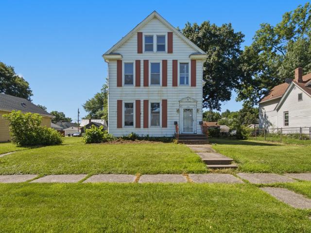 1121 W 14th Street