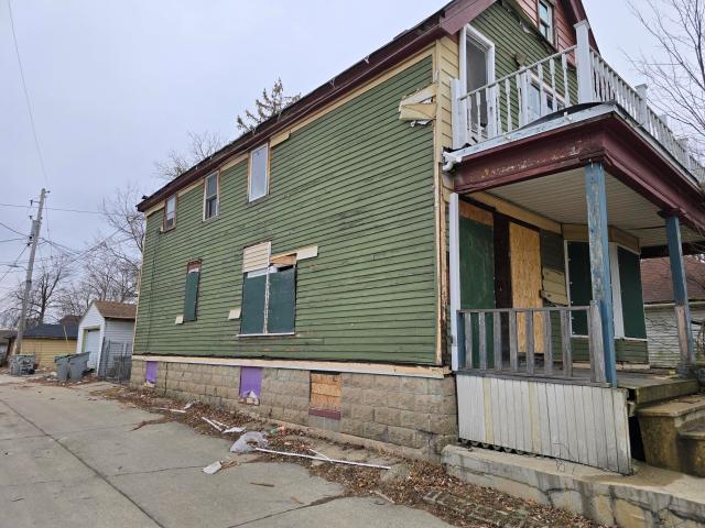1121 W Finn Pl, Unit 1121A, Milwaukee, WI 53206 | MLS #1952