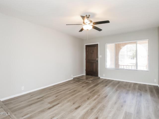 1121 w laguna azul avenue