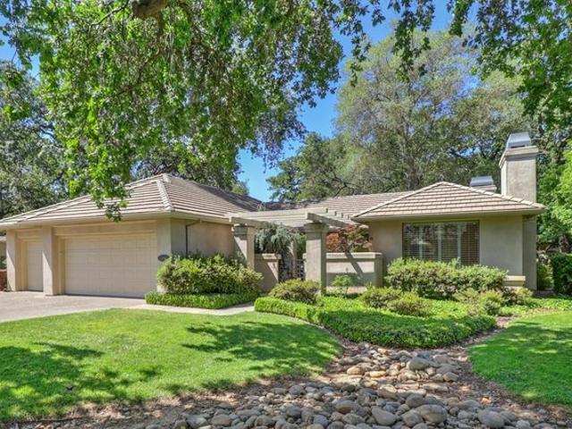 11225 Crocker Grove Ln, Gold River, CA 95670