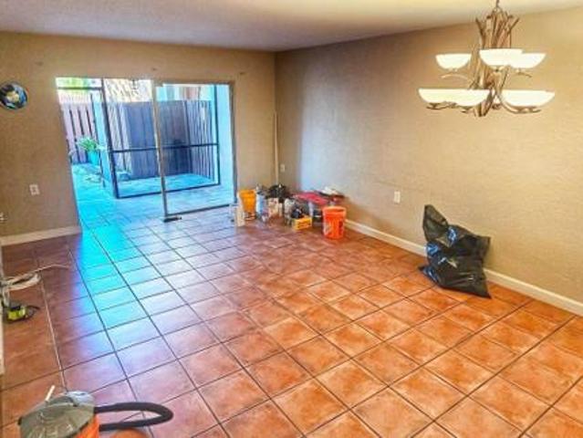 11225 SW 88th St #104D, Miami, FL 33176