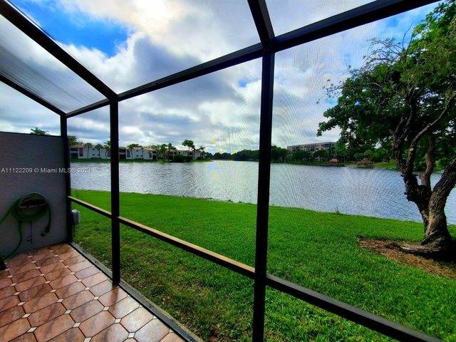 11228 NW 14th Ct Unit 11228, Pembroke Pines, FL 33026