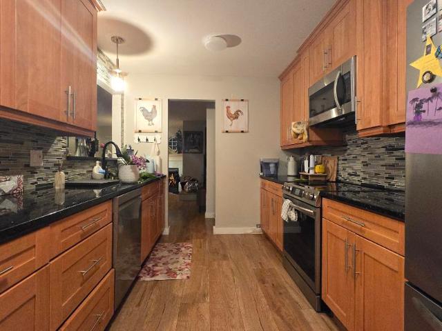 11229 232 St, 4 beds, 3 full baths