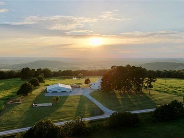 1122 Madison 2149, Huntsville, AR 72740